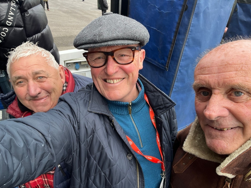 SIMON NOTT BETTING BLOG: Cheltenham Wednesday – Football & Racing News ...