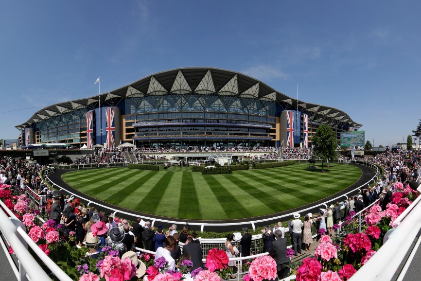 STAR RACING PREVIEW Tue: Royal Ascot 2025 Day 1 – Football & Racing ...