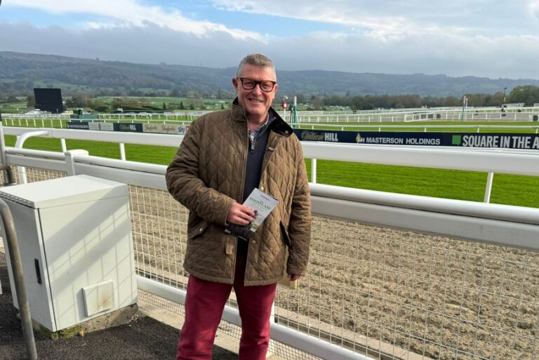 SIMON NOTT BETTING BLOG: Cheltenham Friday – Football & Racing News ...