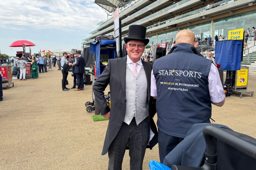 SIMON NOTT BETTING BLOG: Royal Ascot Saturday – Football & Racing News ...