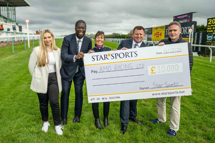 PRESS RELEASE: Amo Racing to support Sussex charity after winning ...