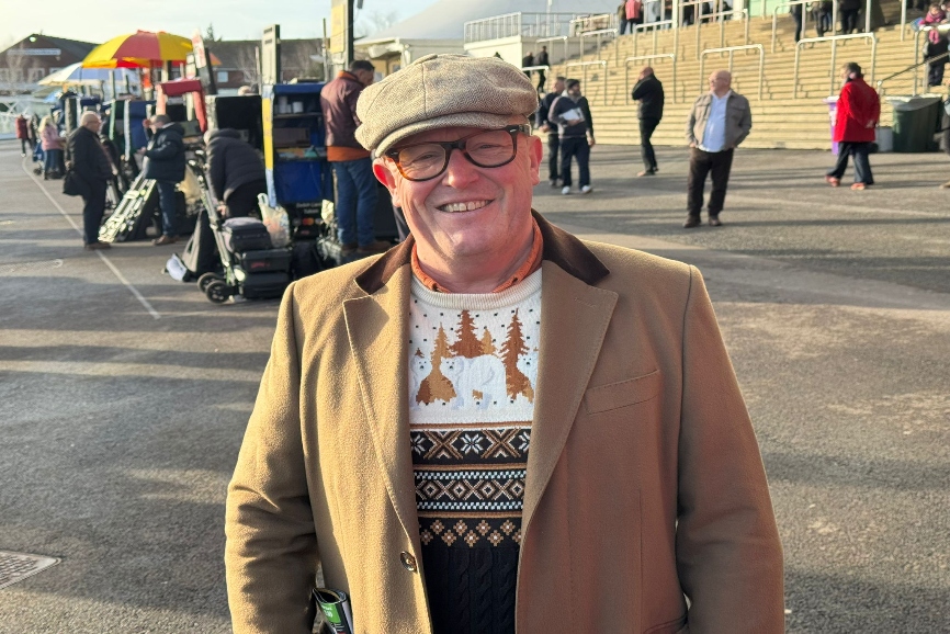SIMON NOTT BETTING BLOG: Cheltenham Saturday – Football & Racing News ...
