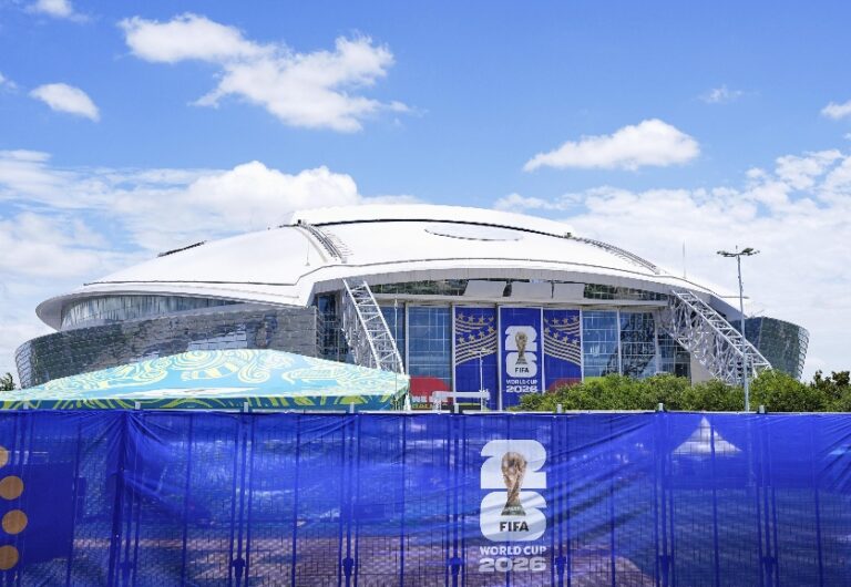 STAR WORLD CUP PREVIEW Sun: Netherlands v Japan – Football & Racing ...
